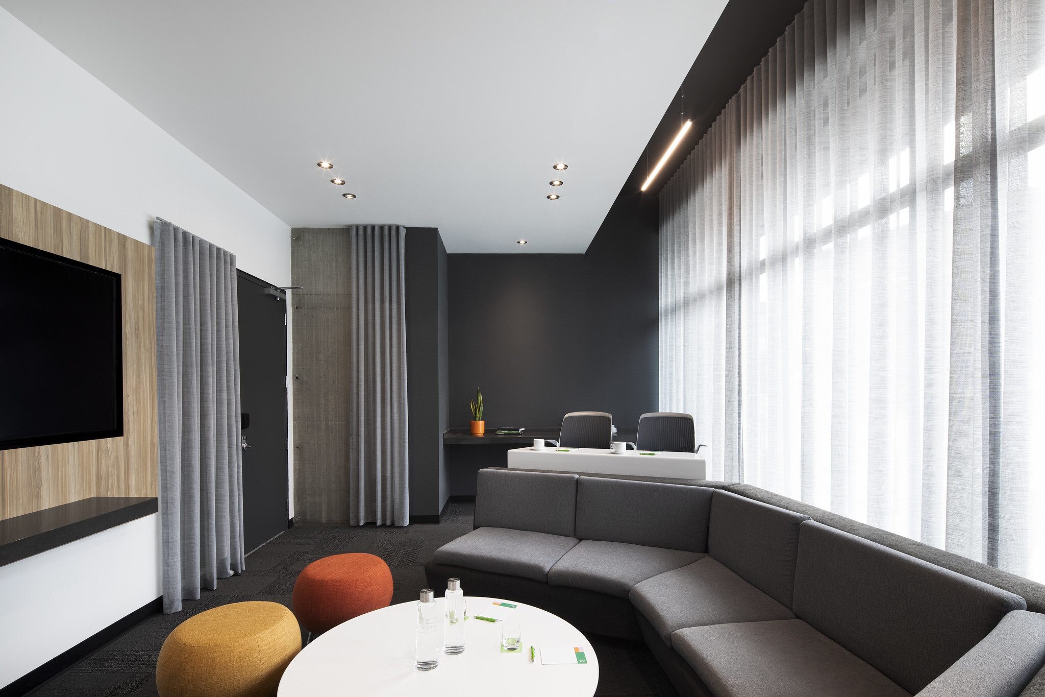 Violet Creative Lounge | Alt Hotel Saskatoon