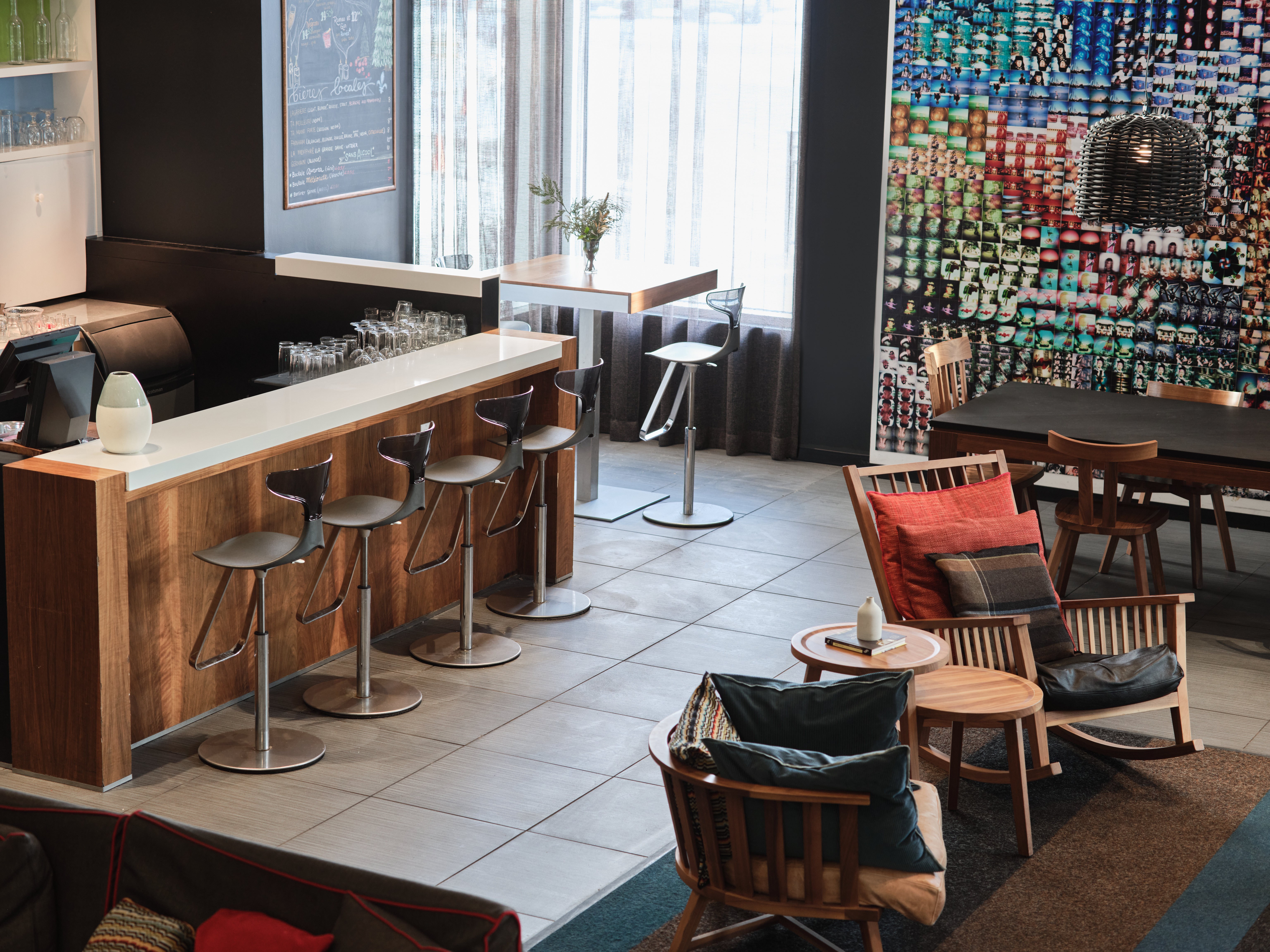 Lounge Alt Quartier DIX30 | Alt Hotel Quartier DIX30