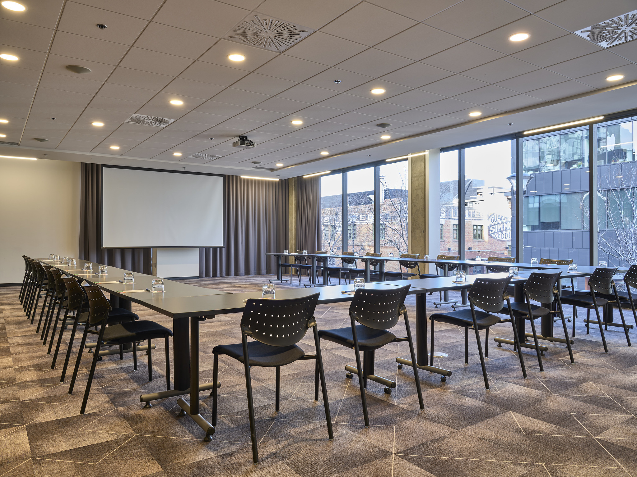 Indigo Meeting Room | Alt Hotel Calgary East Village